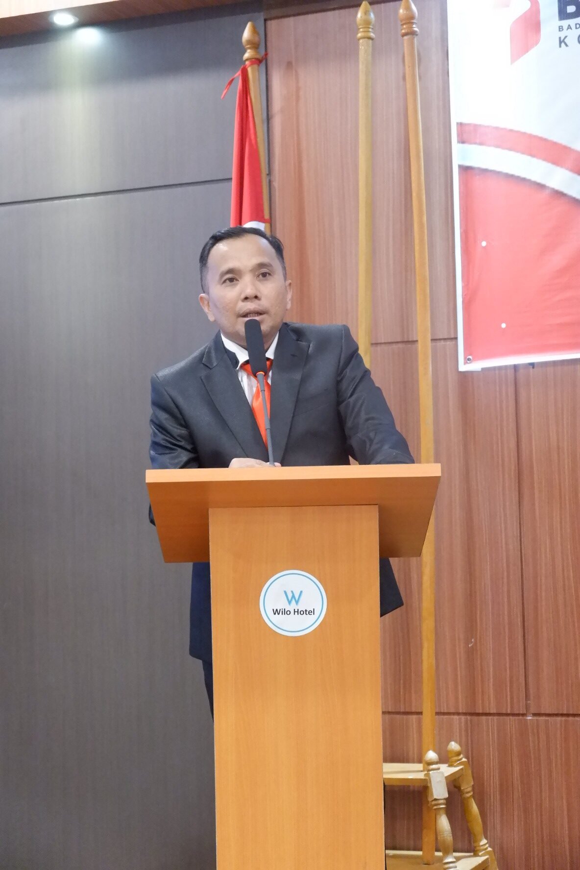 Menuju Tahapan DCT, Ketua Bawaslu Kota Rahmat Hidayat Membuka Rapat ...